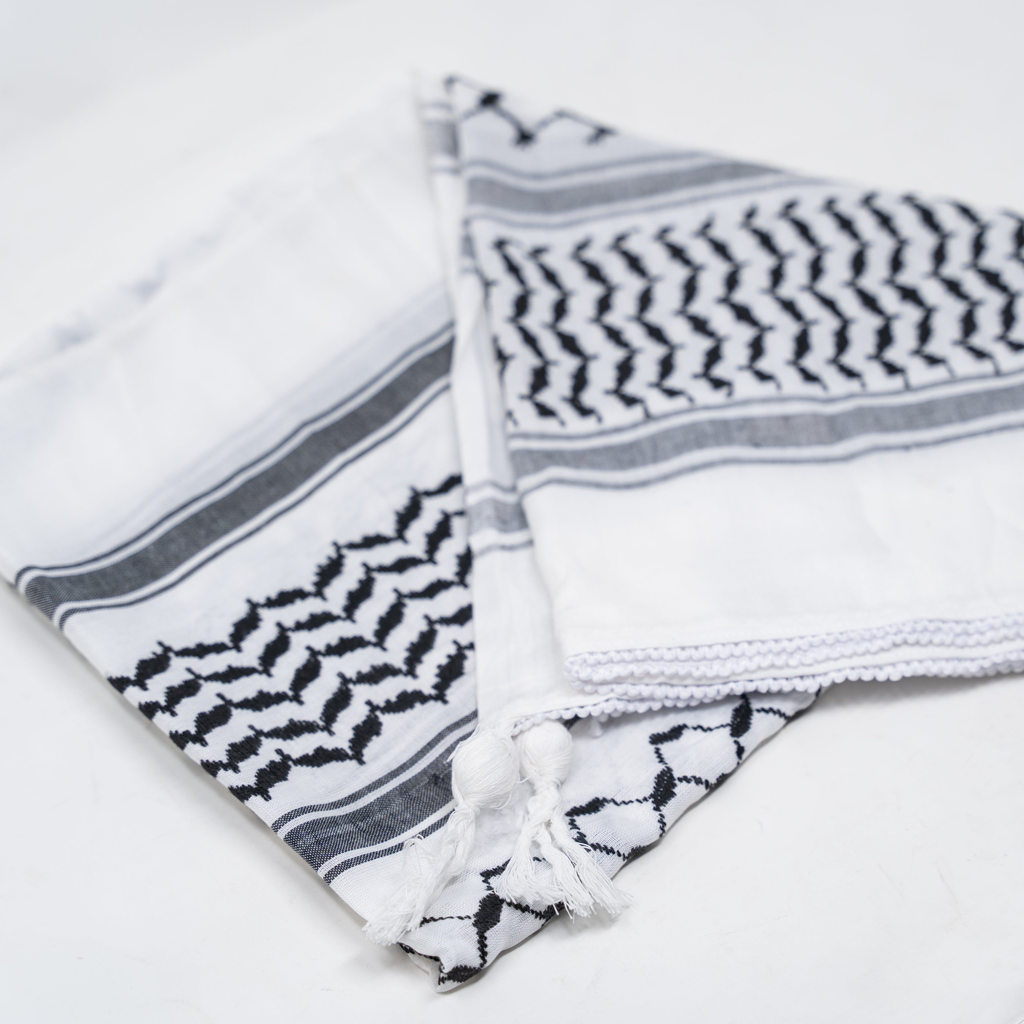 Black & White Hirbawi Kufiya (Kuffiyeh) - Holy Land Dates