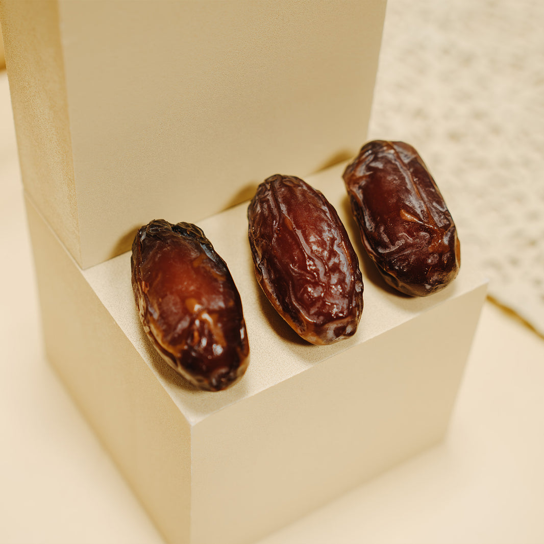 Buy Premium Palestinian Medjool Dates Online - Holy Land Dates